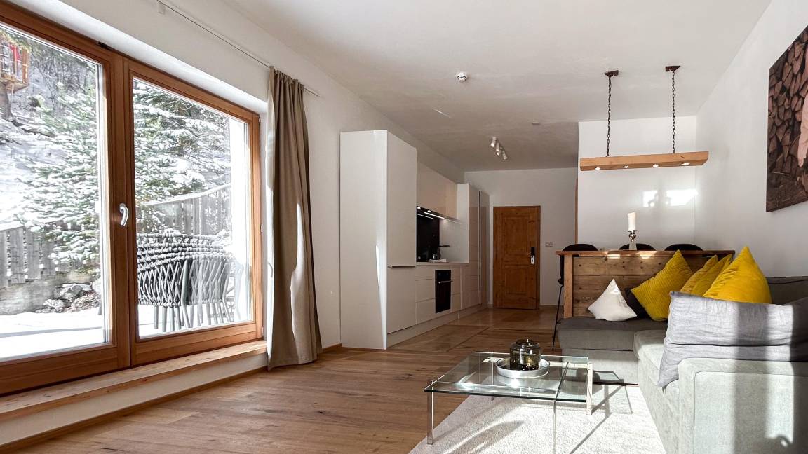 83 M² Appartement ∙ 2 Chambres ∙ 6 Personnes - Reutte