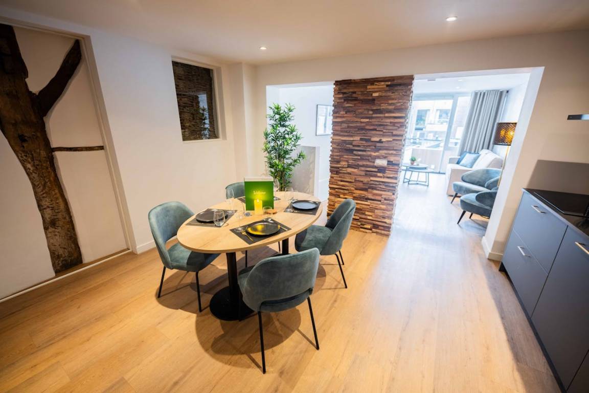 80 M² Apartamento ∙ 1 Habitación ∙ 4 Huéspedes - Eindhoven