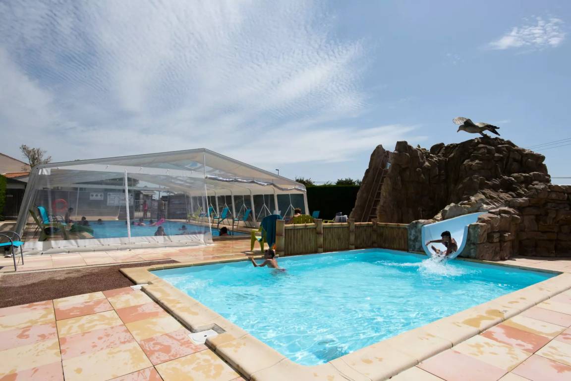 32 M² Mobil-home ∙ 2 Chambres ∙ 6 Personnes - Jard-sur-Mer