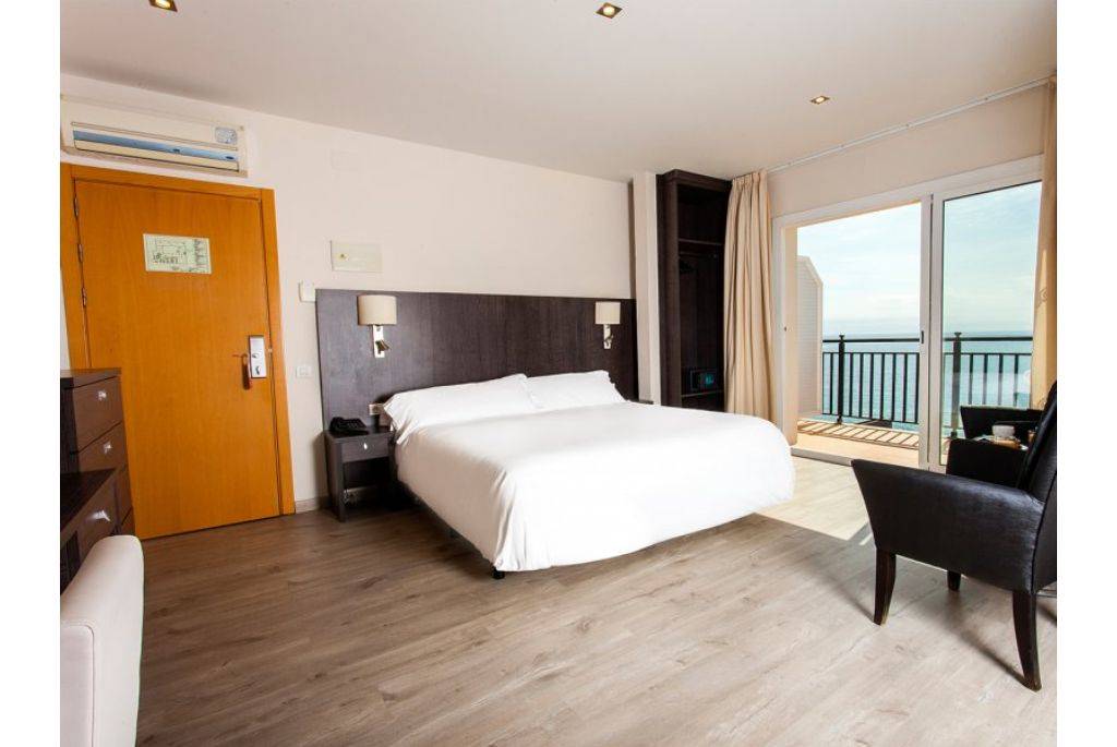 22 M² Hôtel ∙ 2 Personnes - Santa Susanna