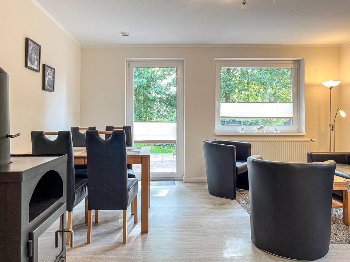 54 M² Ferienhaus ∙ 2 Schlafzimmer ∙ 4 Gäste - Ostseebad Boltenhagen