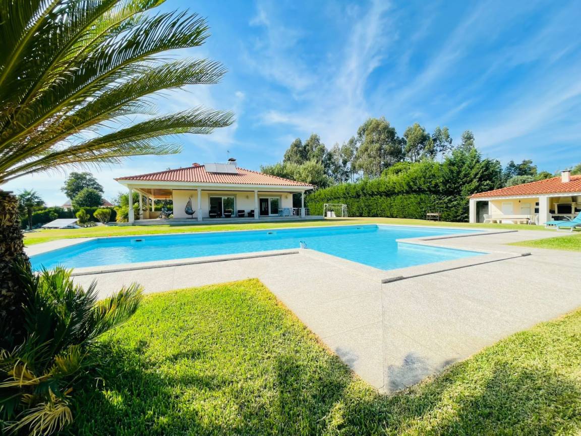 500 M² House ∙ 6 Bedrooms ∙ 13 Guests - Viana do Castelo