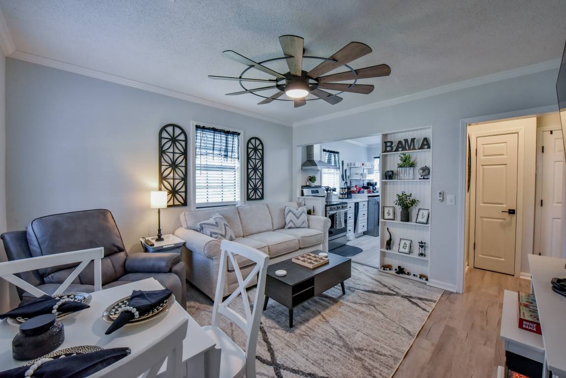 60 M² Condo ∙ 2 Bedrooms ∙ 6 Guests - Tuscaloosa, AL