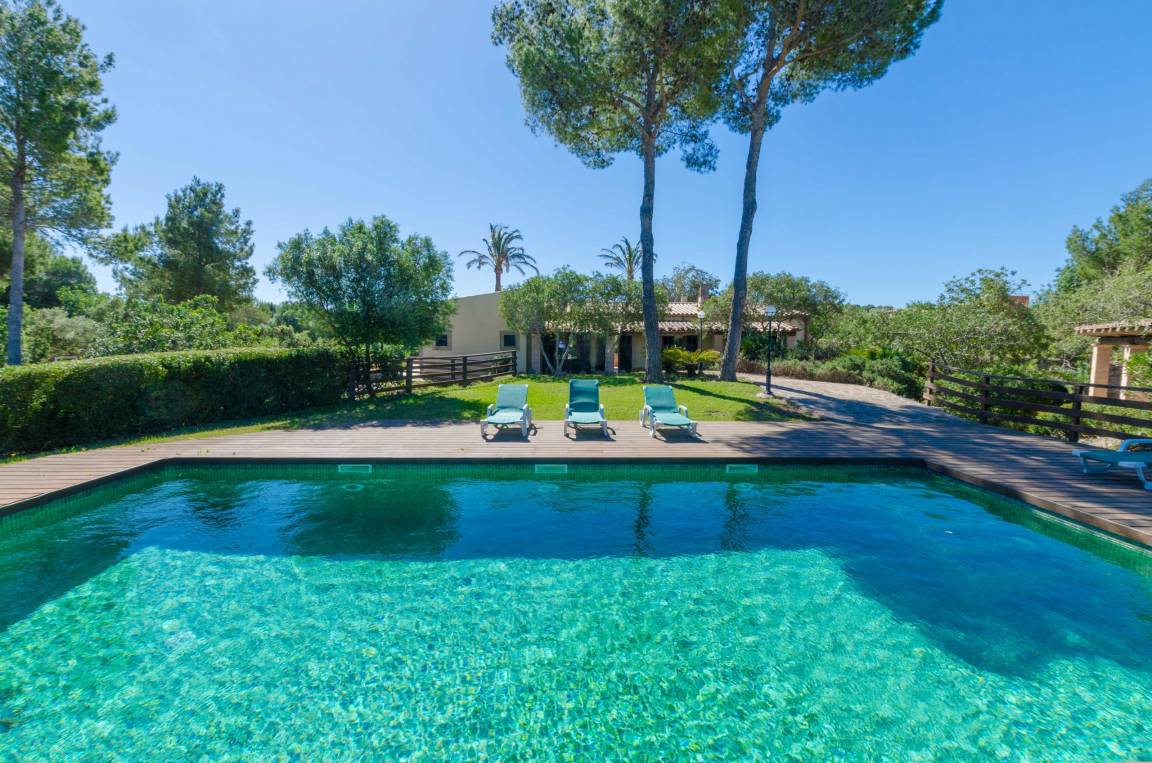 395 M² Huis ∙ 5 Slaapkamers ∙ 10 Gasten - Capdepera