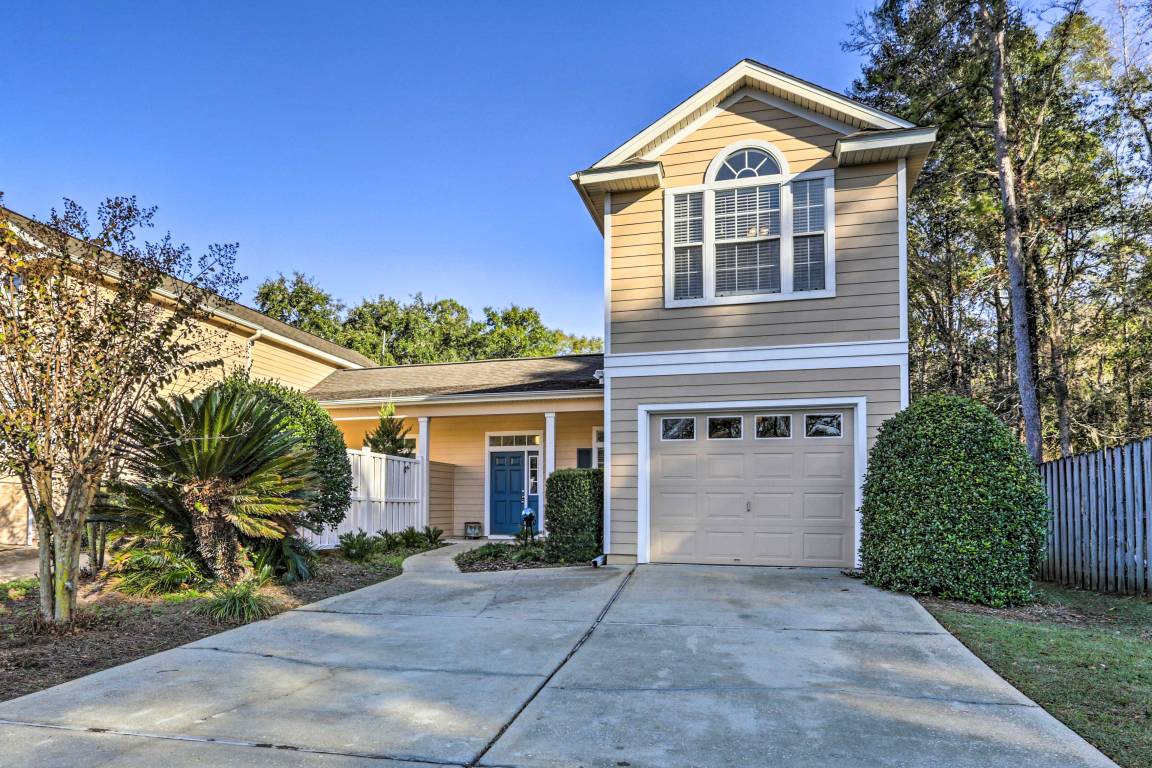 144 M² Apartment ∙ 3 Bedrooms ∙ 8 Guests - Tallahassee, FL