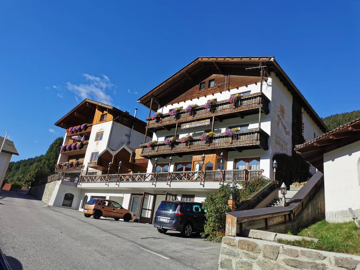 60 M² Aparthotel ∙ 2 Bedrooms ∙ 4 Guests - Obertilliach