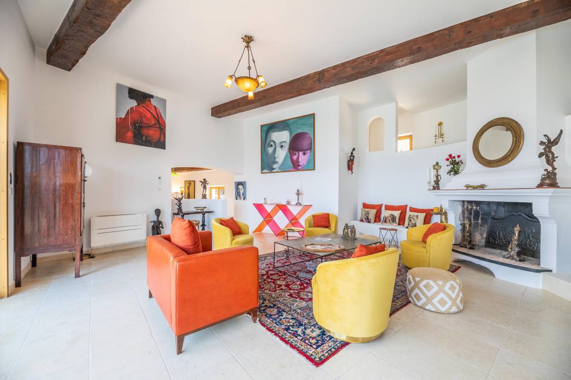 380 M² Villa ∙ 6 Sovrum ∙ 12 Gäster - Ajaccio