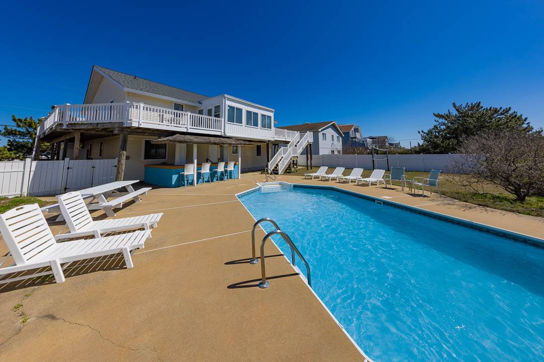 House ∙ 6 Bedrooms ∙ 16 Guests - Virginia Beach, VA