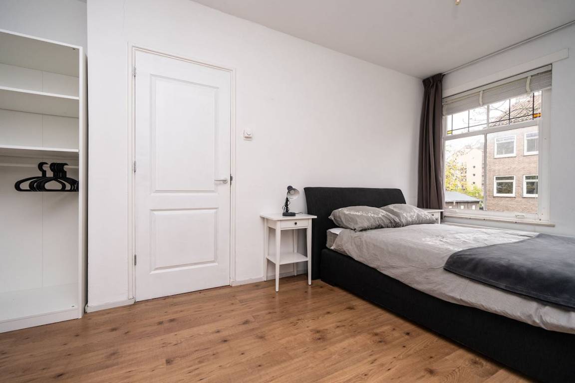 62 M² Apartment ∙ 2 Bedrooms ∙ 2 Guests - Rotterdam