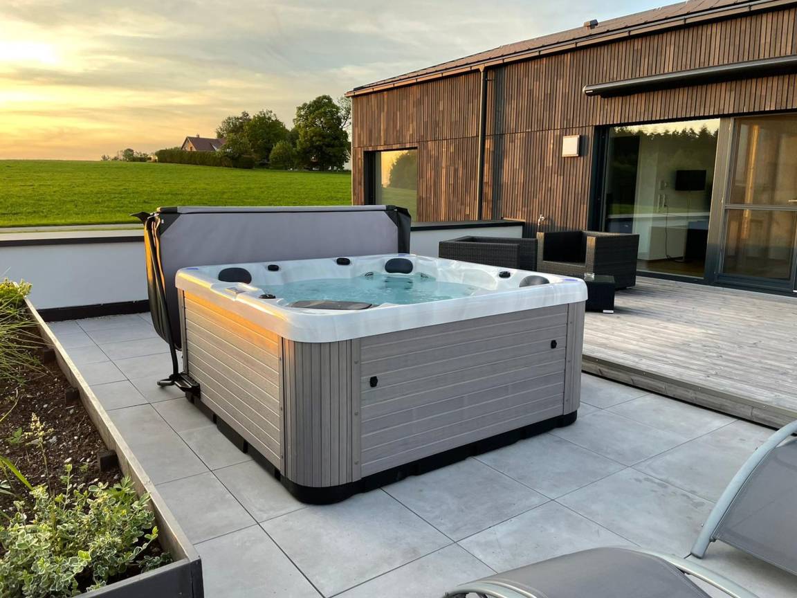 80 M² Ferienwohnung ∙ 2 Schlafzimmer ∙ 3 Gäste - Bad Wurzach