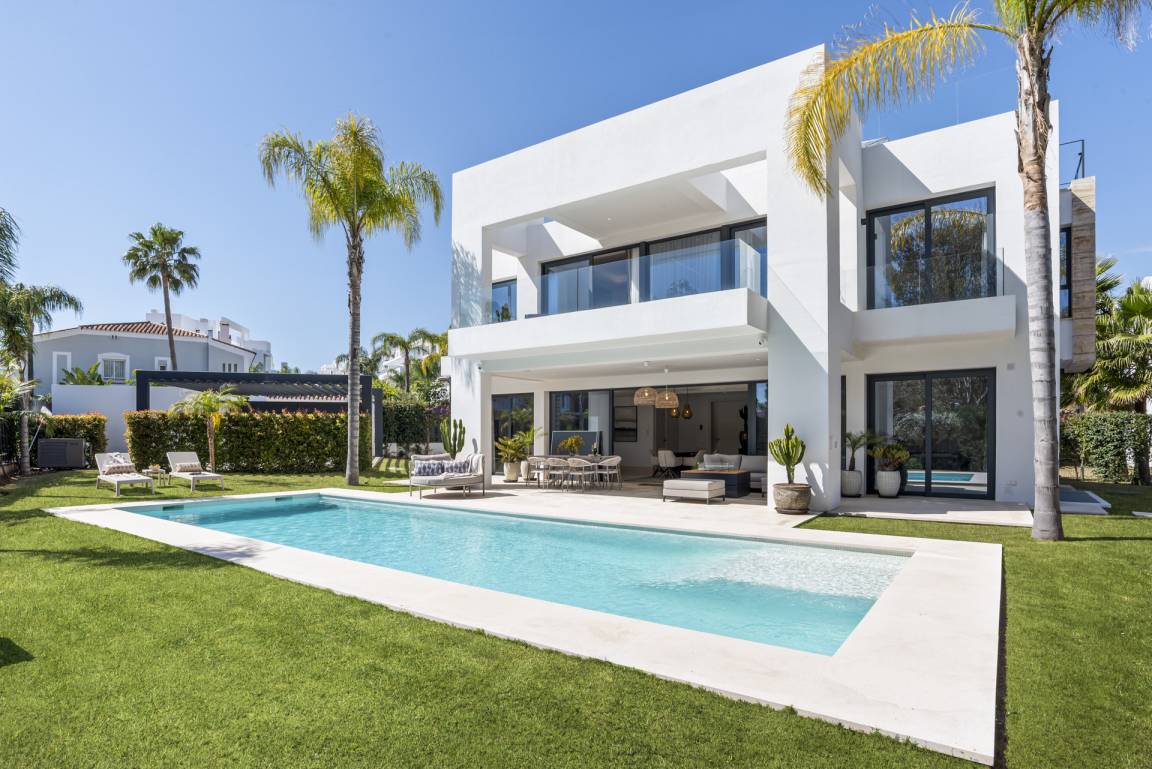 480 M² Villa ∙ 4 Habitaciones ∙ 10 Huéspedes - Provincia de Málaga, España