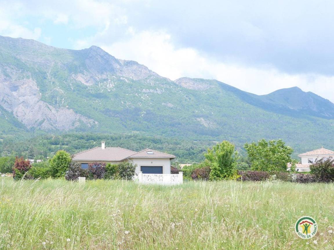 95 M² Gîte ∙ 2 Chambres ∙ 4 Personnes - Gap