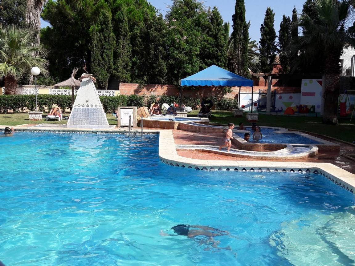 45 M² Ferienwohnung ∙ 3 Schlafzimmer ∙ 8 Gäste - Torreblanca