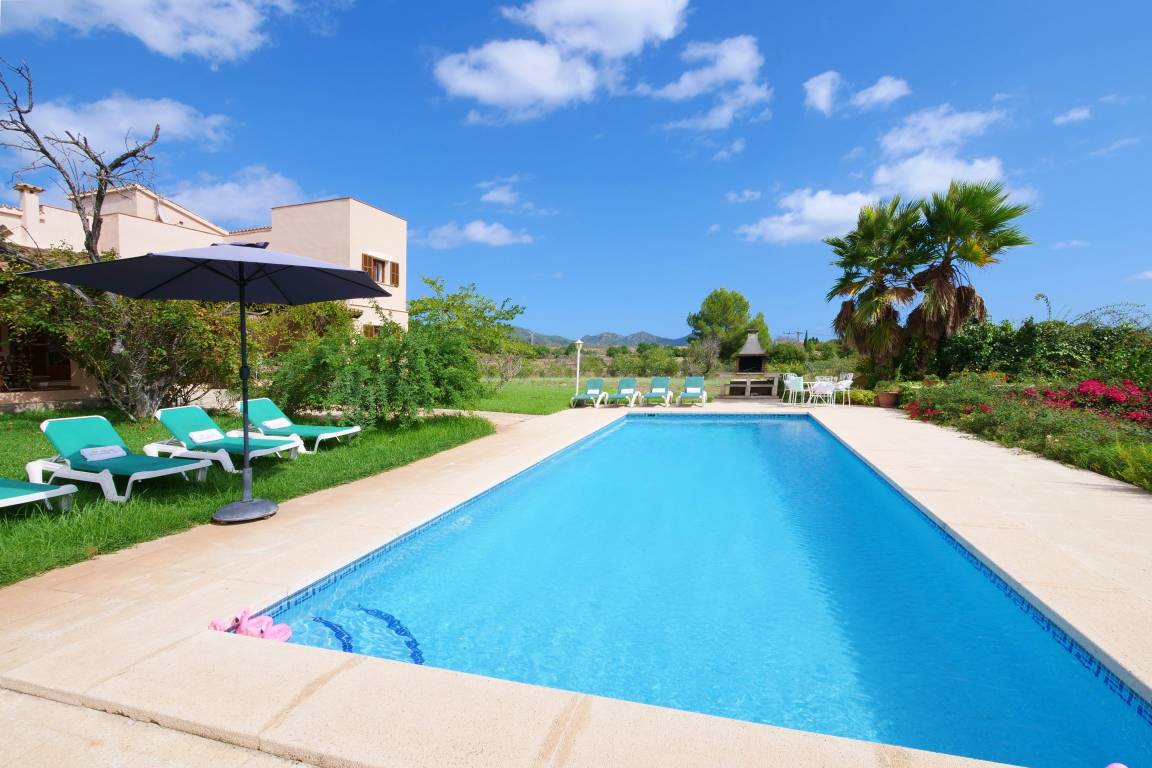 350 M² Casa De Campo ∙ 5 Habitaciones ∙ 10 Huéspedes - Cala Millor