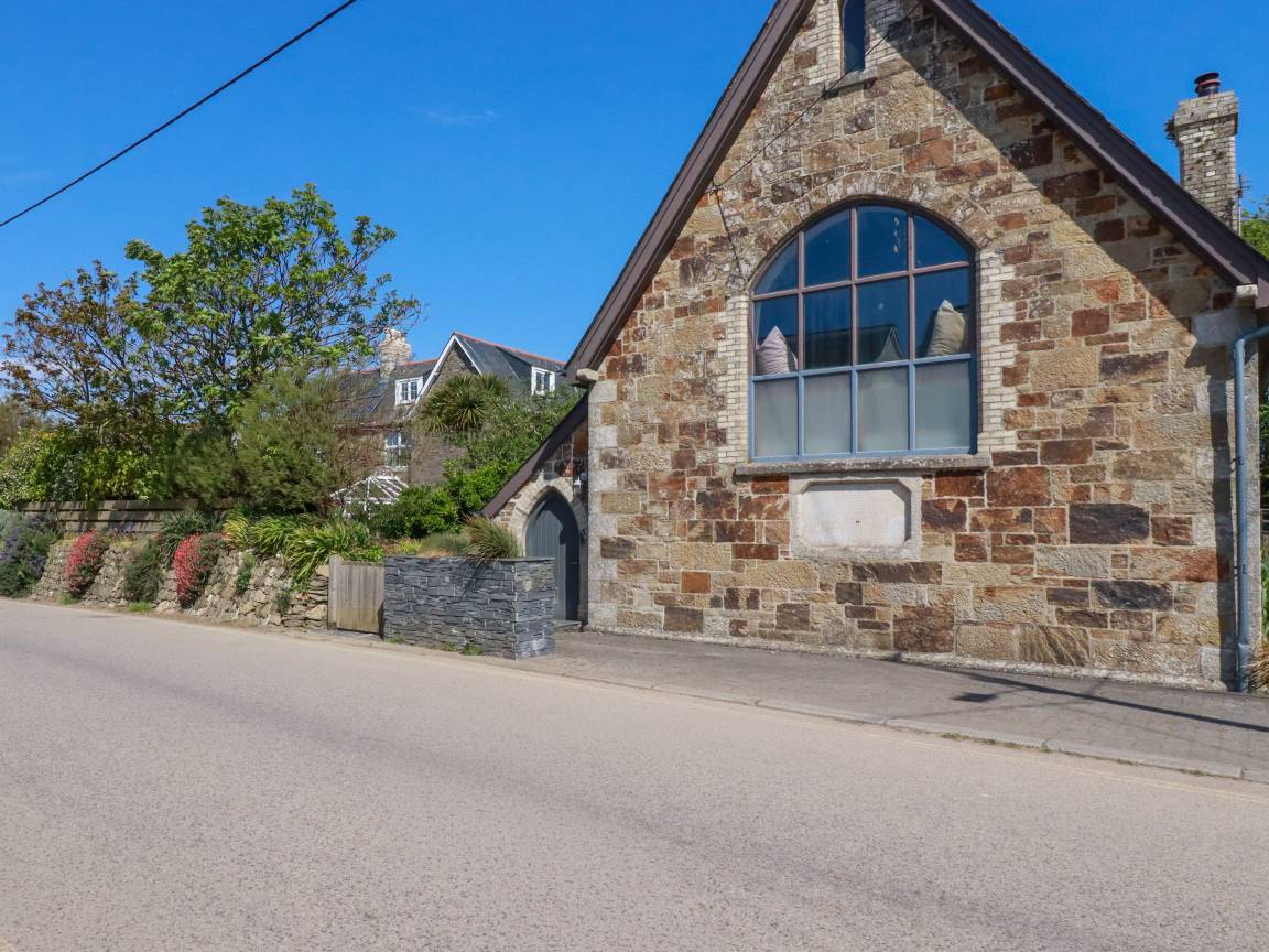 Cottage ∙ 3 Bedrooms ∙ 6 Guests - Holywell