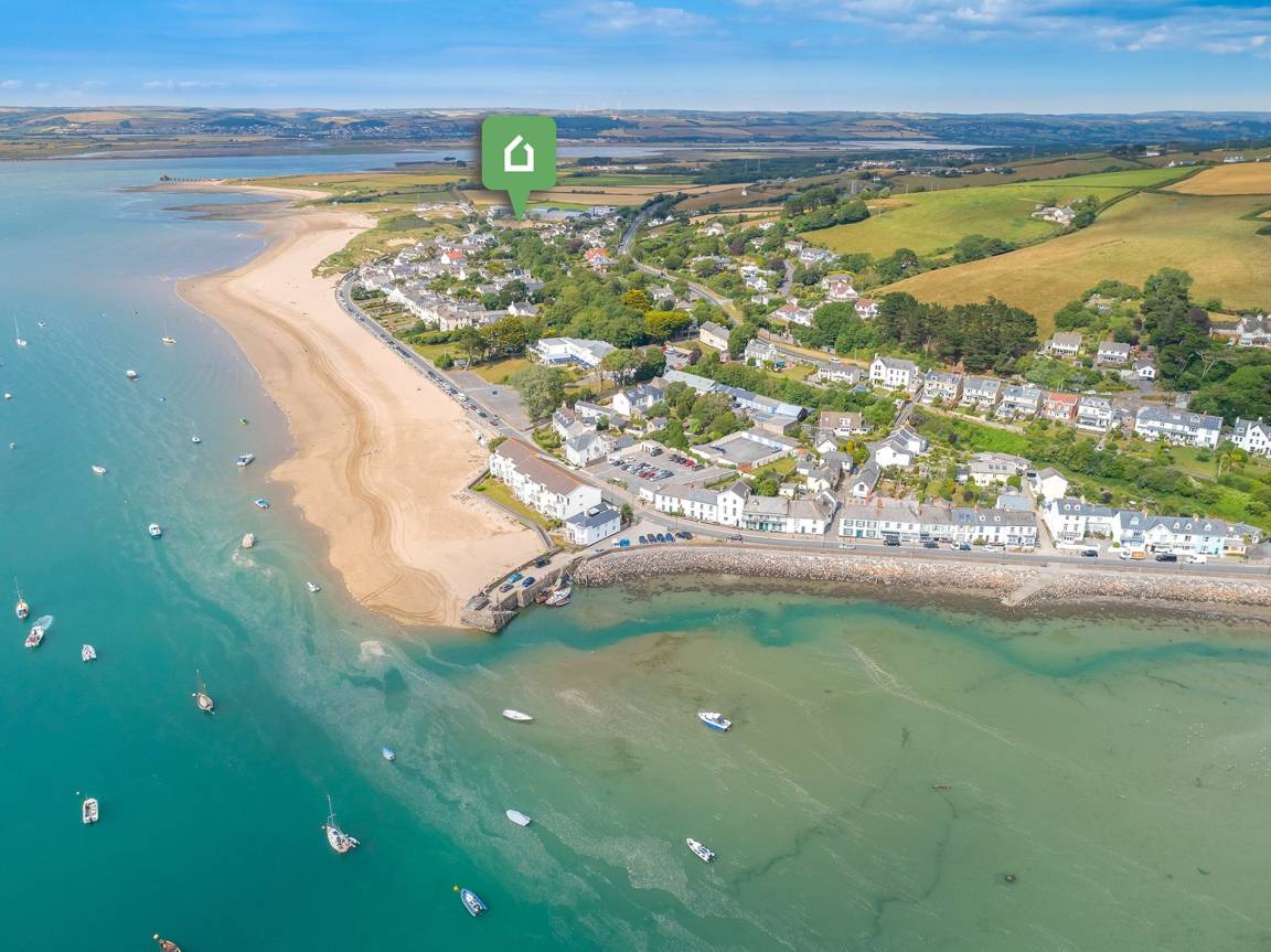 Cottage ∙ 4 Bedrooms ∙ 8 Guests - Appledore