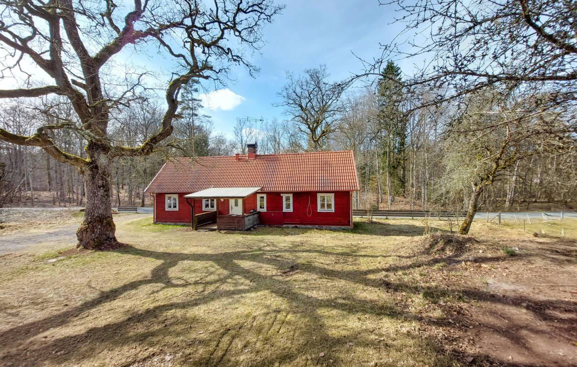 70 M² House ∙ 1 Bedroom ∙ 6 Guests - Osby