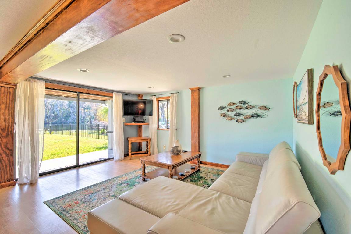 89 M² Apartment ∙ 2 Bedrooms ∙ 4 Guests - Dunnellon, FL