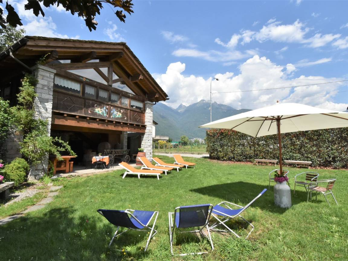 33 M² Apartment ∙ 1 Bedroom ∙ 5 Guests - Chiavenna