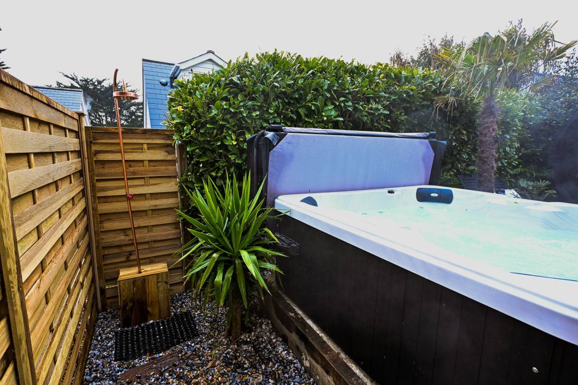 Cottage ∙ 2 Bedrooms ∙ 7 Guests - Folkestone