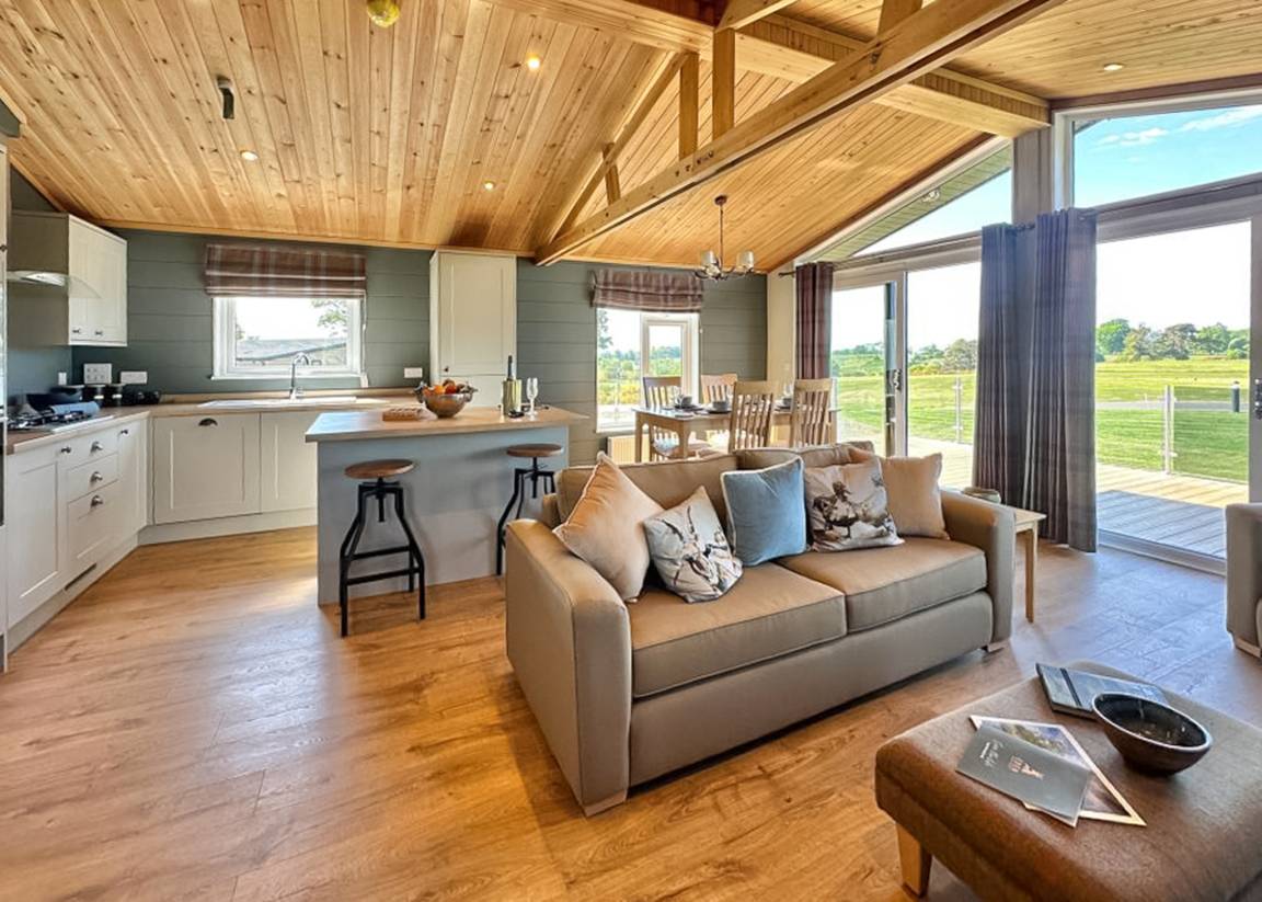 Chalet ∙ 2 Bedrooms ∙ 4 Guests - Northumberland