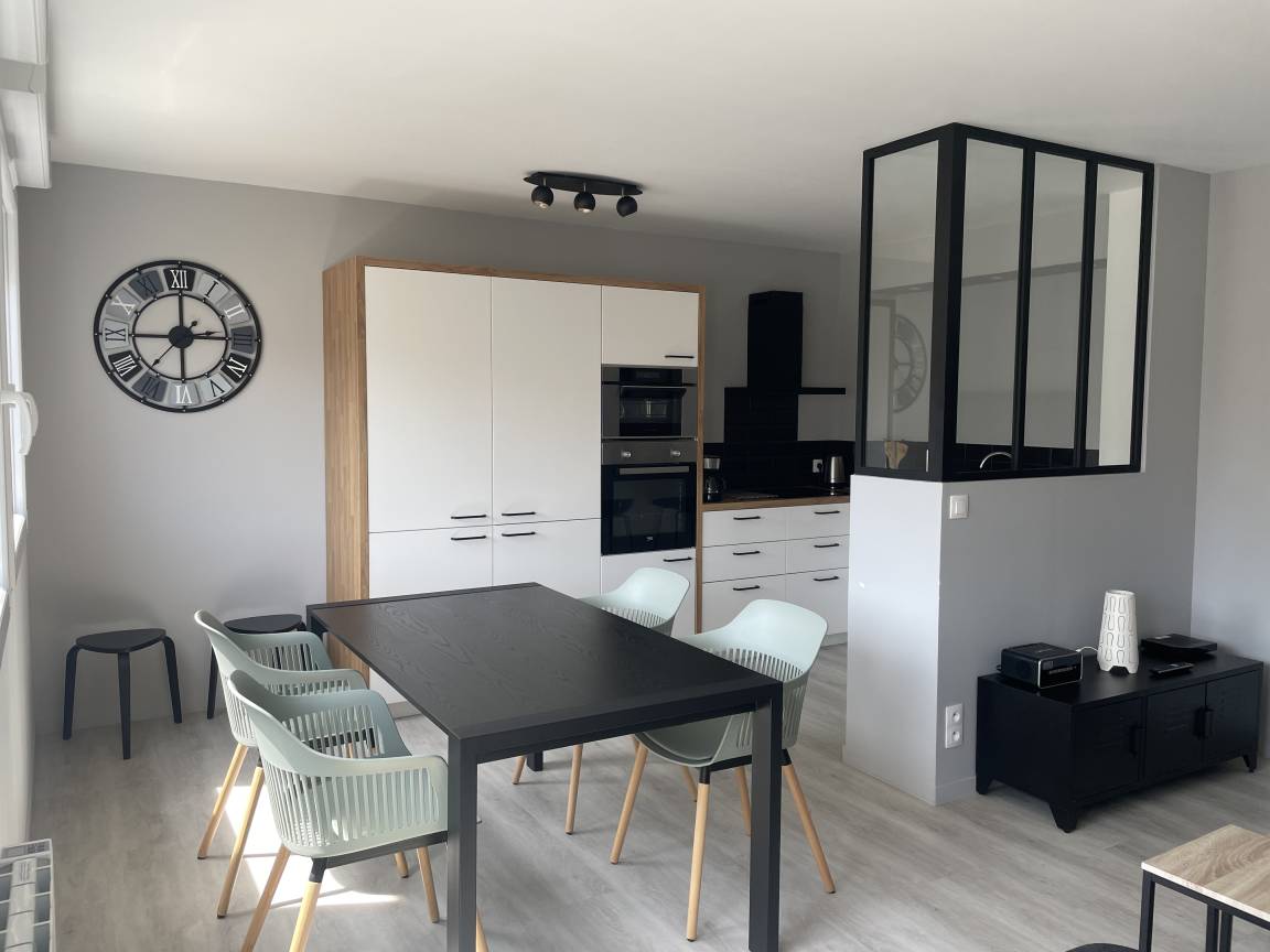 72 M² Appartement ∙ 3 Chambres ∙ 4 Personnes - Dieppe
