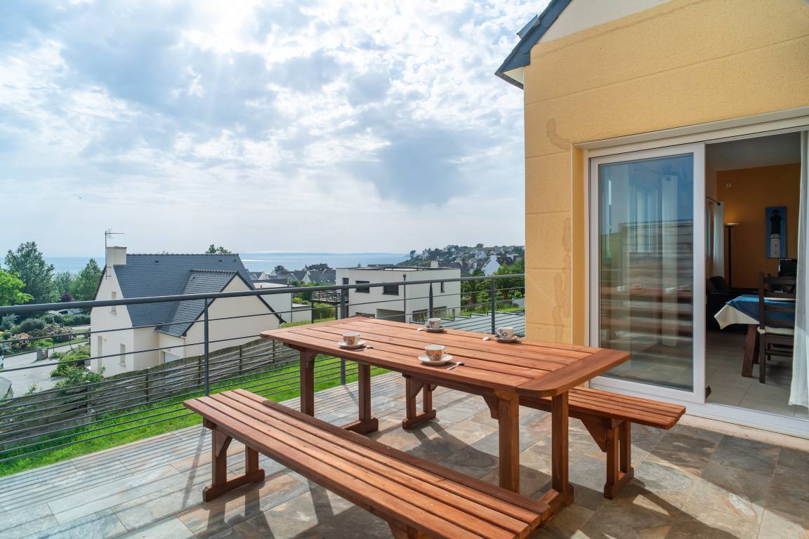 122 M² Maison De Vacances ∙ 4 Chambres ∙ 8 Personnes - Locronan