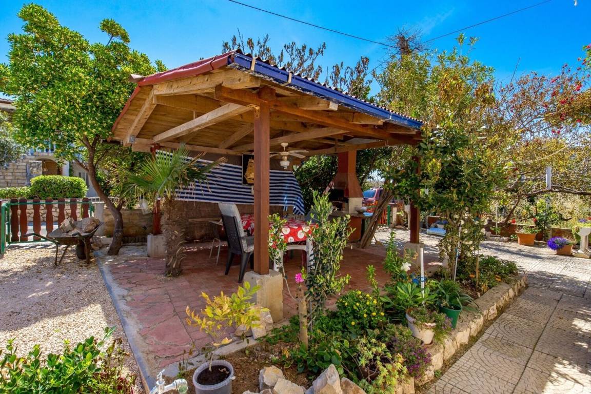 Ferienwohnung ∙ 2 Schlafzimmer ∙ 5 Gäste - Vir, Kroatien