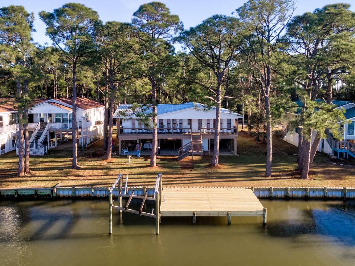 159 M² House ∙ 3 Bedrooms ∙ 12 Guests - Dauphin Island, AL