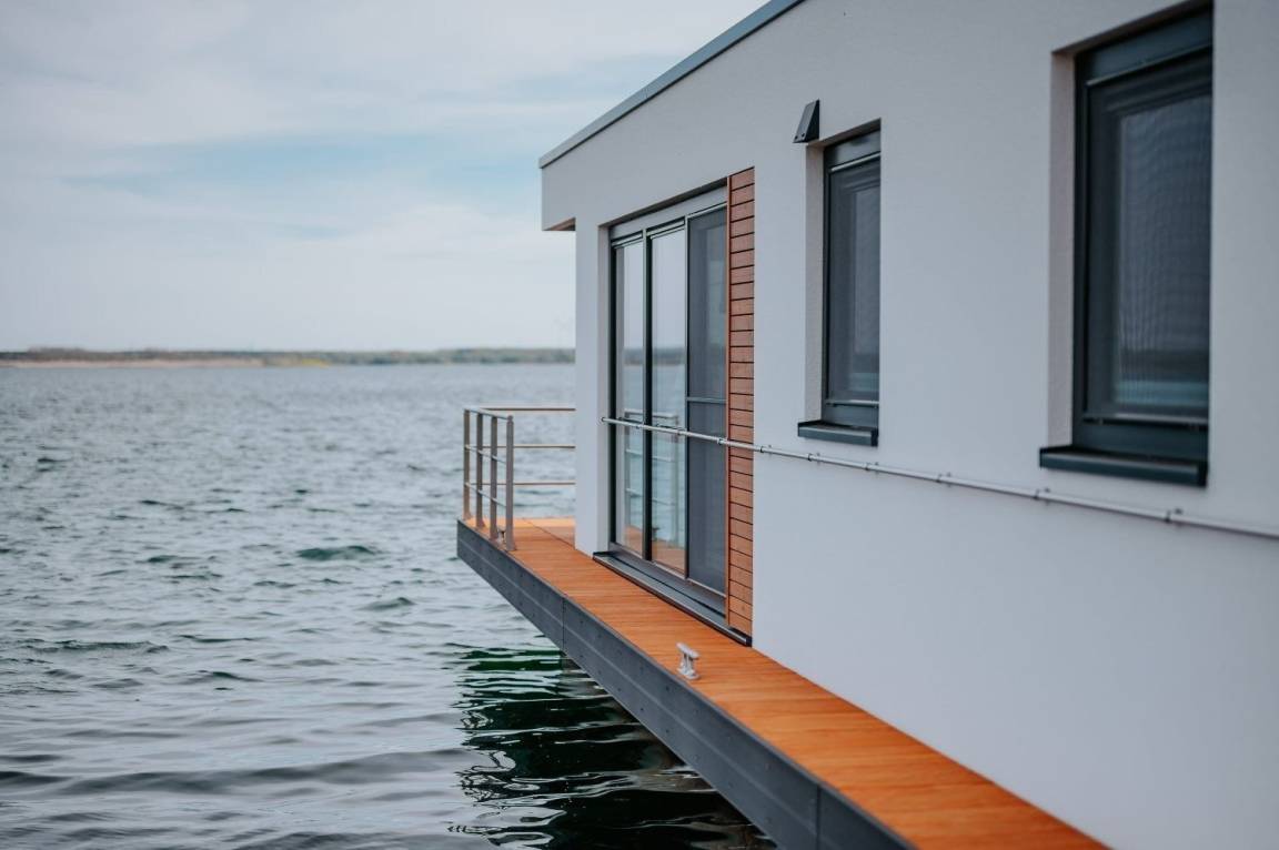 45 M² Hausboot ∙ 2 Schlafzimmer ∙ 4 Gäste - 