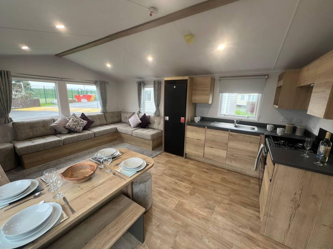 90 M² Cabin ∙ 3 Bedrooms ∙ 8 Guests - Norfolk