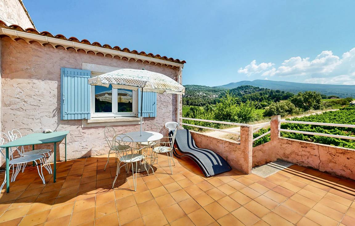 118 M² Maison De Vacances ∙ 3 Chambres ∙ 6 Personnes - Vaucluse
