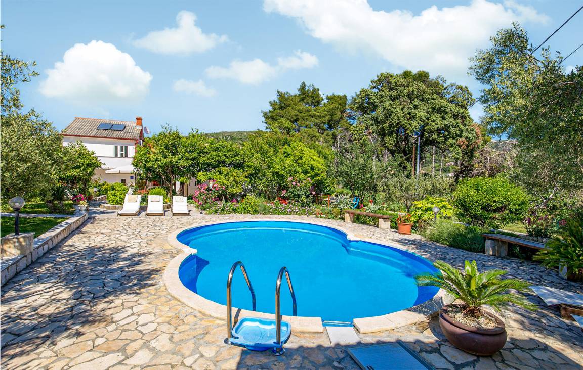 45 M² Apartamento ∙ 1 Habitación ∙ 2 Huéspedes - Rab