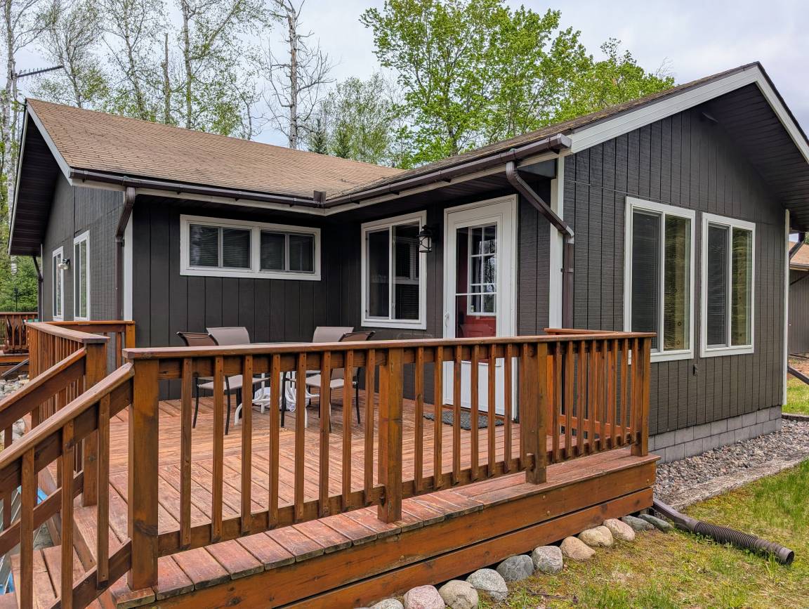 Cabin ∙ 2 Bedrooms ∙ 4 Guests - Plum Lake, WI