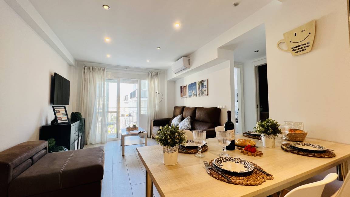 60 M² Apartamento ∙ 2 Habitaciones ∙ 4 Huéspedes - Nerja