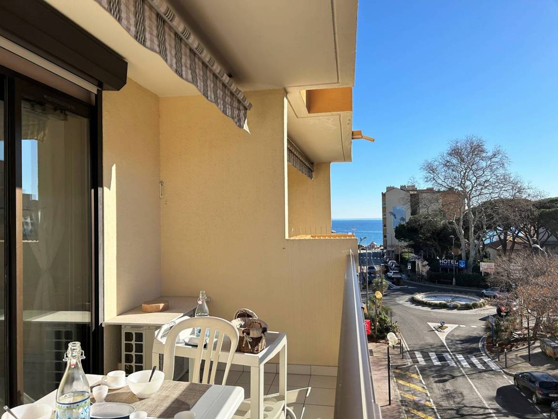 26 M² Apartment ∙ 1 Bedroom ∙ 4 Guests - Le Lavandou