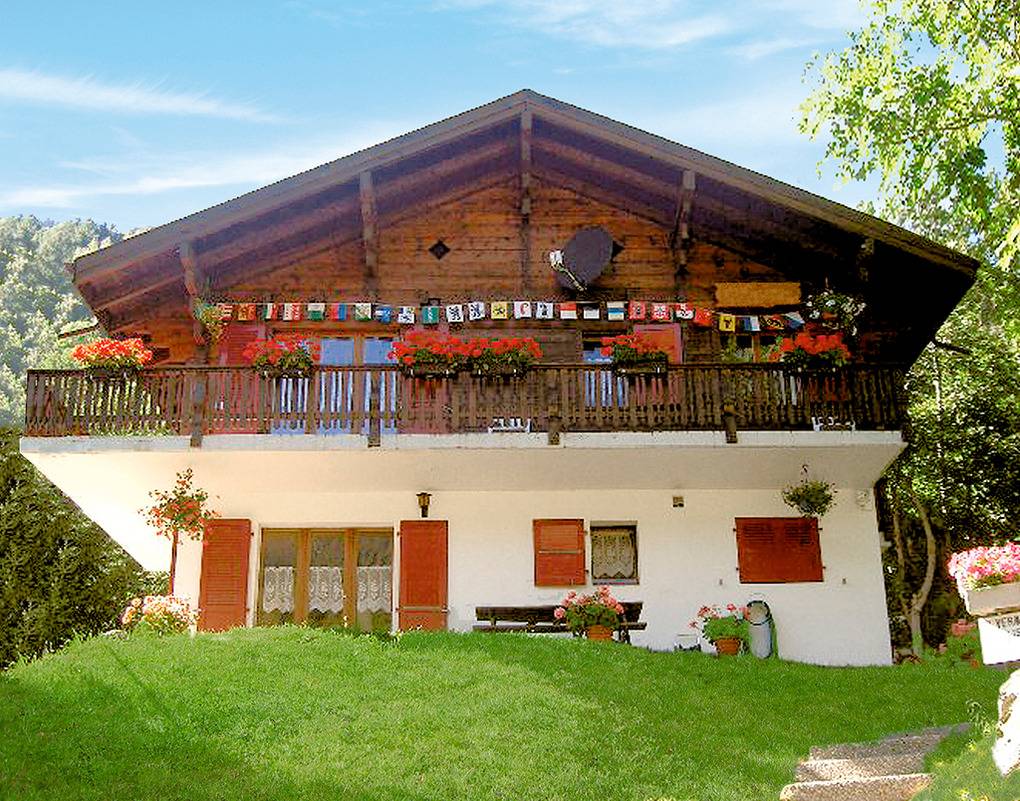 64 M² Appartement ∙ 3 Chambres ∙ 5 Personnes - Fiesch