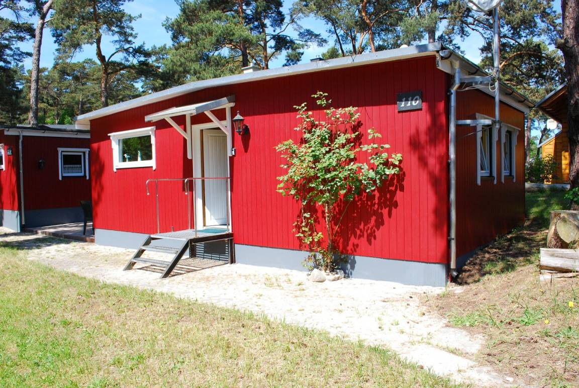 48 M² Ferienhaus ∙ 2 Schlafzimmer ∙ 4 Gäste - Baabe