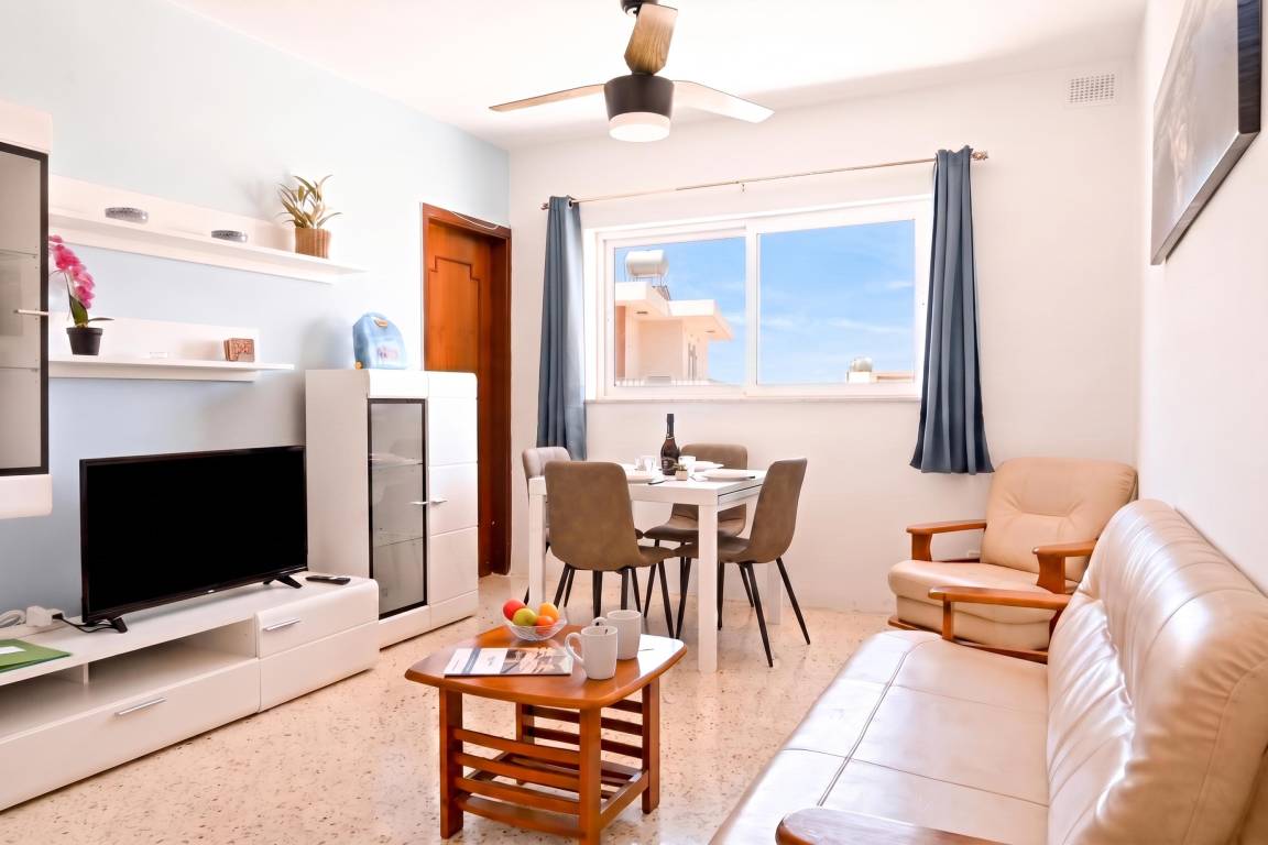90 M² Apartment ∙ 2 Bedrooms ∙ 4 Guests - Malta