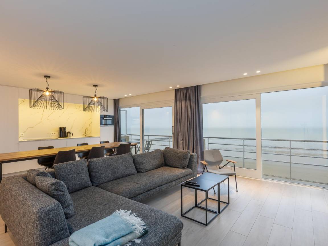 75 M² Appartement ∙ 2 Chambres ∙ 6 Personnes - Nieuport