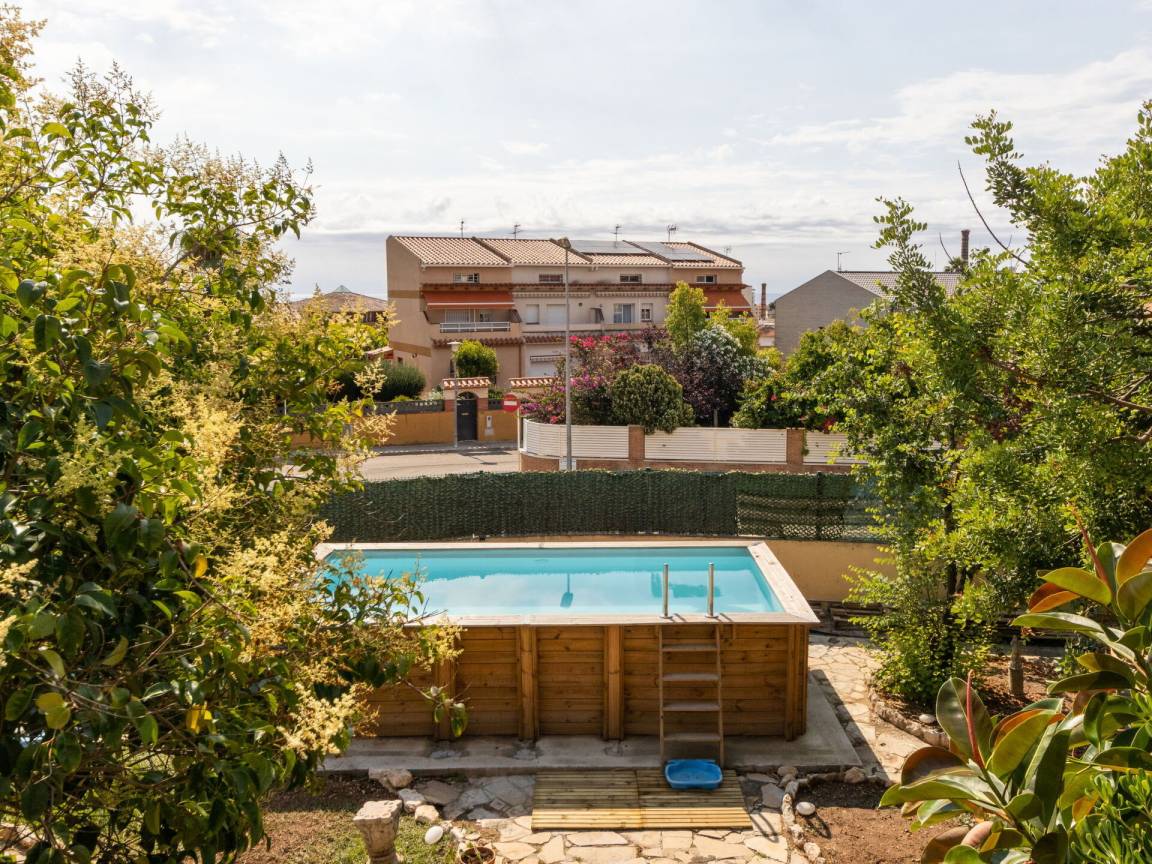 44 M² Ferienwohnung ∙ 2 Schlafzimmer ∙ 4 Gäste - Torredembarra