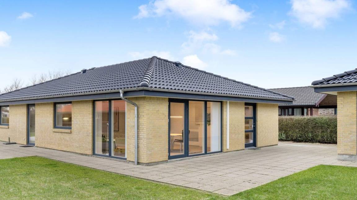 108 M² House ∙ 2 Bedrooms ∙ 4 Guests - Esbjerg