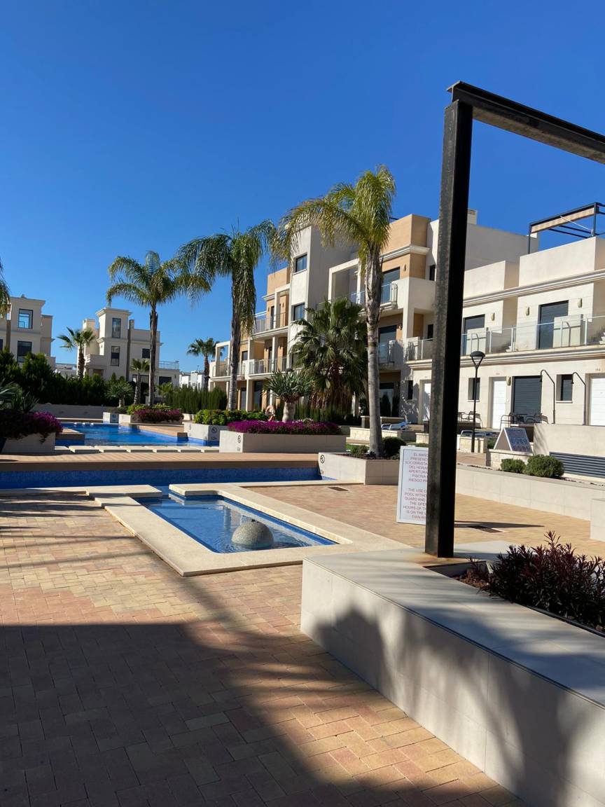 80 M² Apartment ∙ 2 Bedrooms ∙ 4 Guests - La Zenia