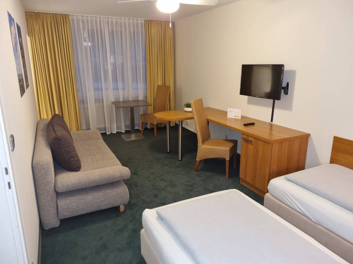 28 M² Ferienwohnung ∙ 2 Gäste - Munich