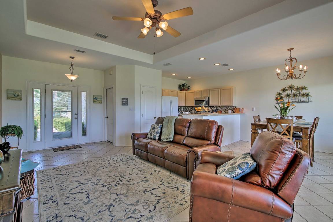 104 M² Apartment ∙ 2 Bedrooms ∙ 4 Guests - Brownsville, TX