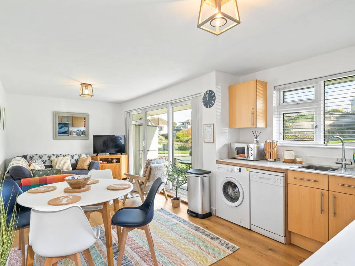 Cottage ∙ 2 Bedrooms ∙ 4 Guests - Newquay