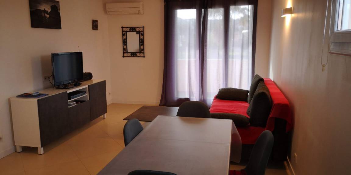 42 M² Appartement ∙ 1 Chambre ∙ 4 Personnes - Le Castellet