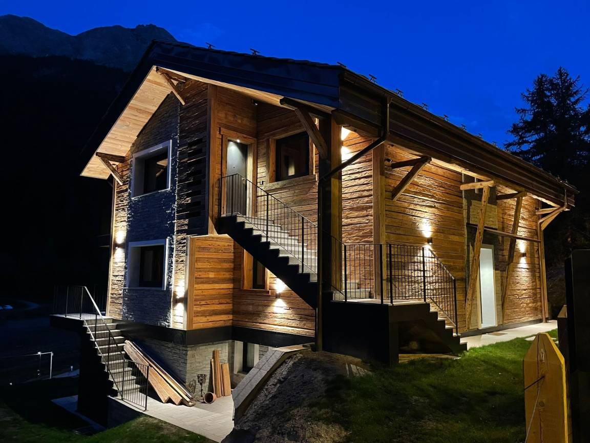 100 M² Appartamento Vacanza ∙ 2 Camere Da Letto ∙ 6 Ospiti - Valgrisenche