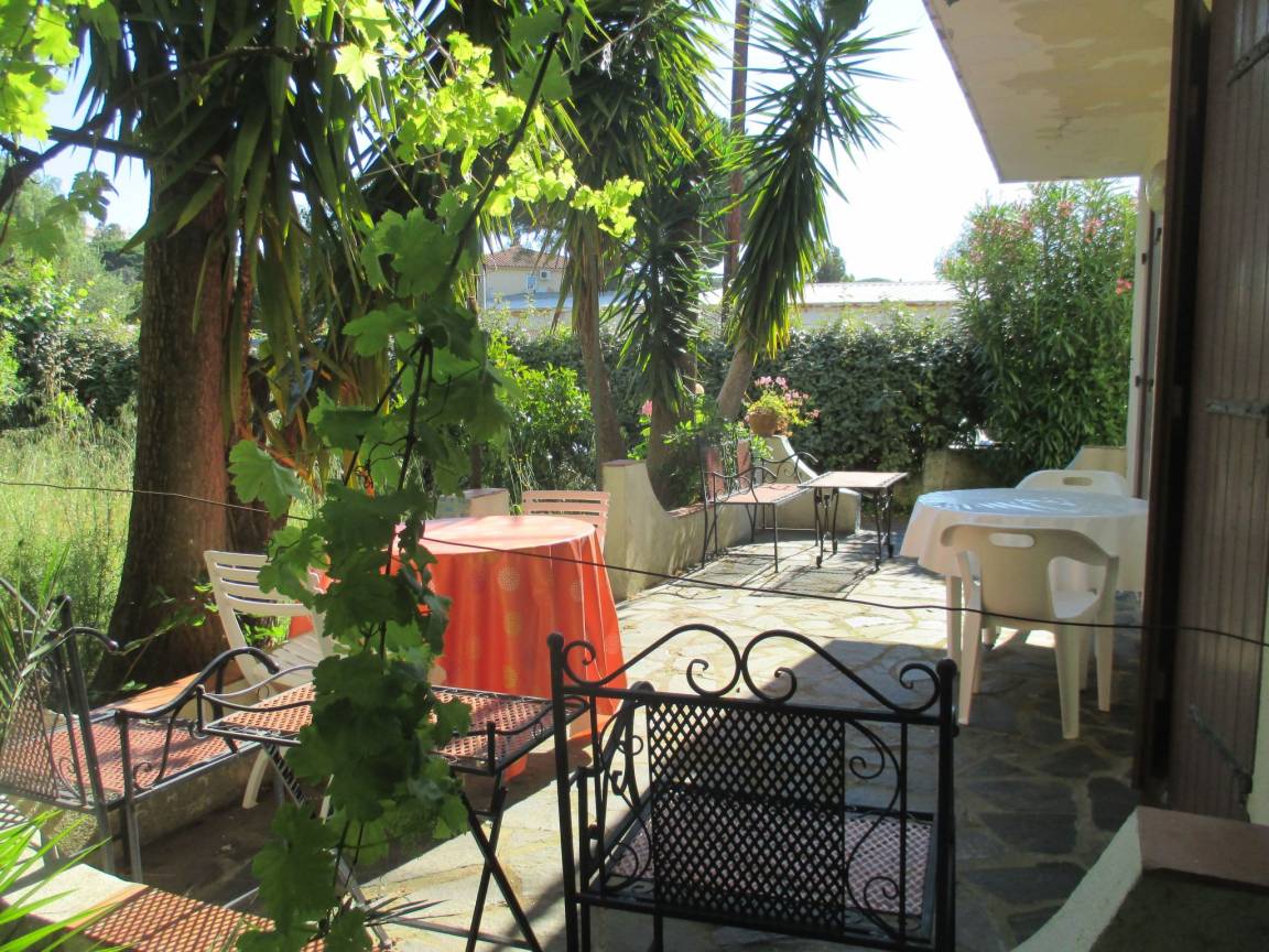 40 M² Ferienwohnung ∙ 2 Schlafzimmer ∙ 5 Gäste - Cavalaire-sur-Mer