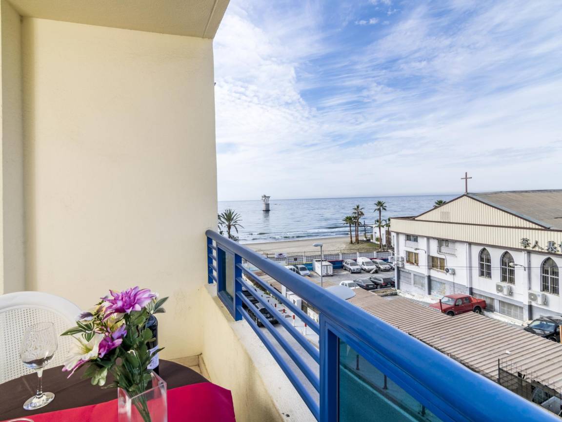 100 M² Apartamento ∙ 3 Habitaciones ∙ 6 Huéspedes - Marbella
